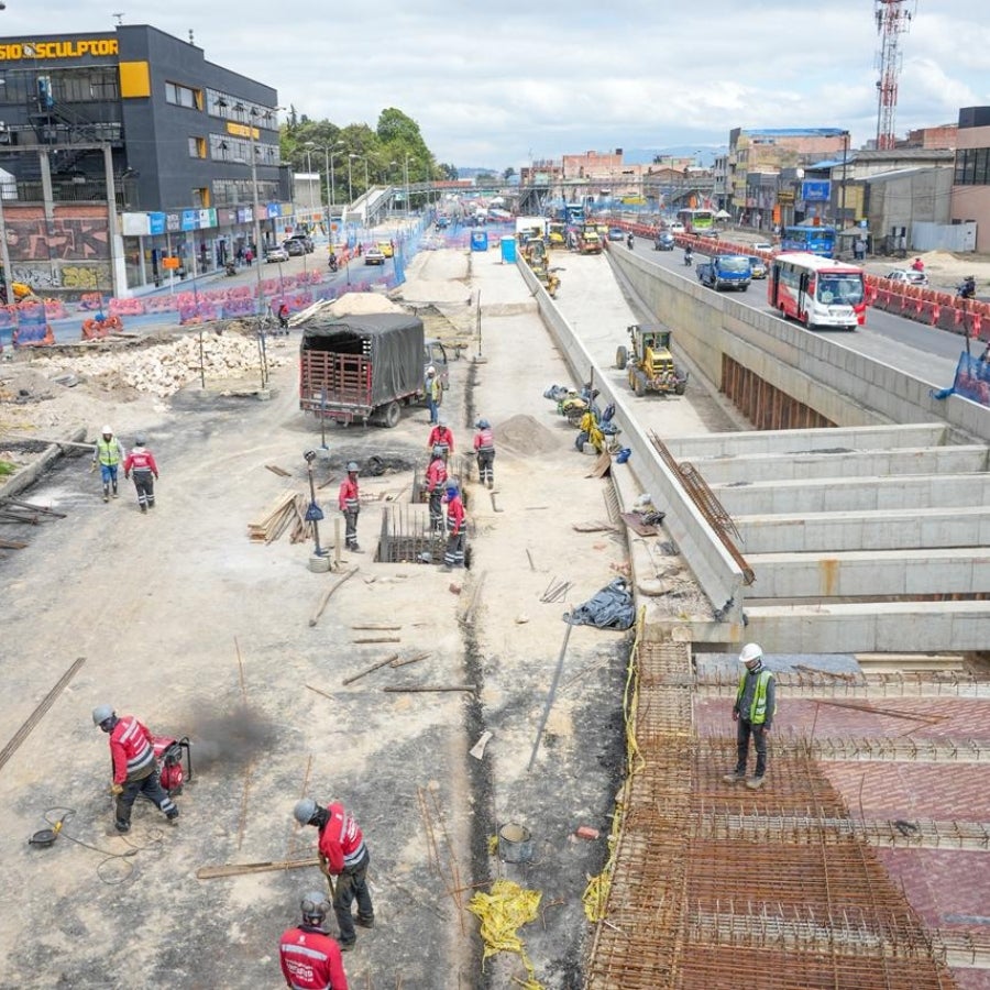 El paso deprimido de TransMilenio en la Avenida 68 alcanza un avance de 79%