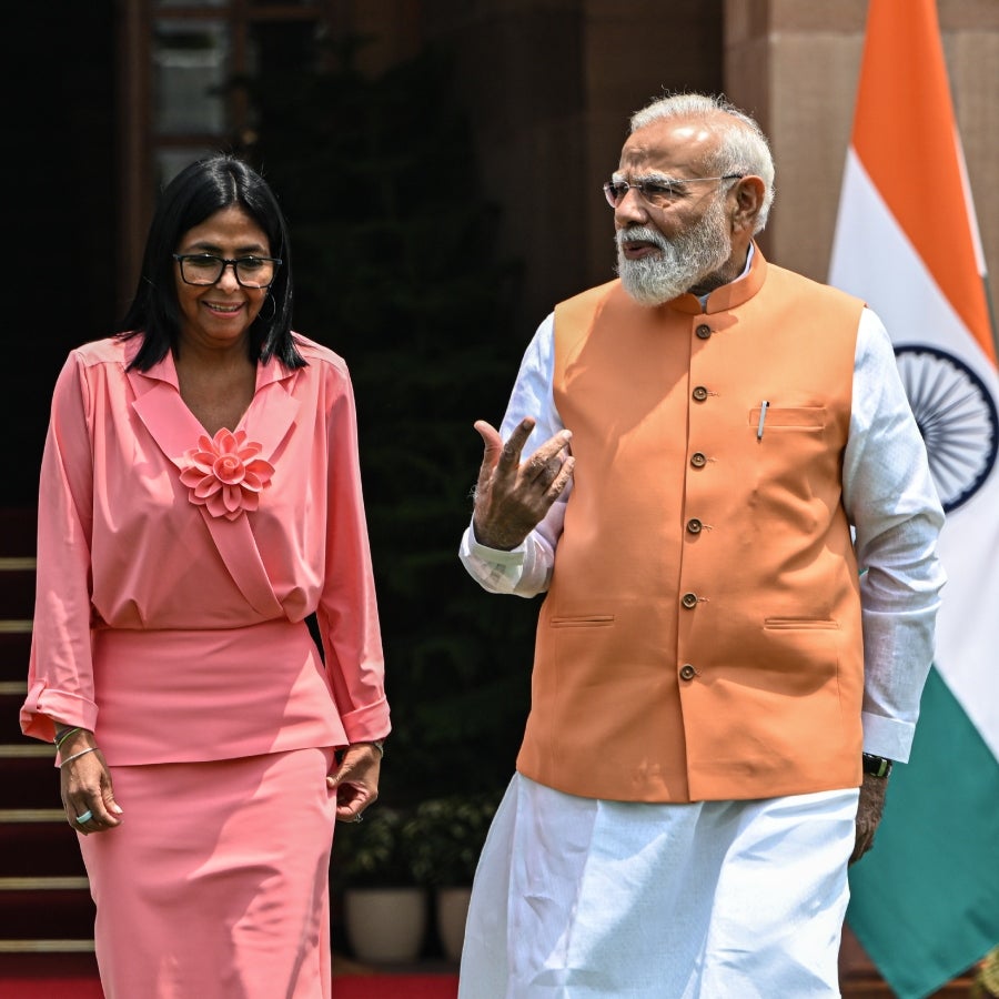 India busca estrechar lazos petroleros con Venezuela tras reunión entre ...