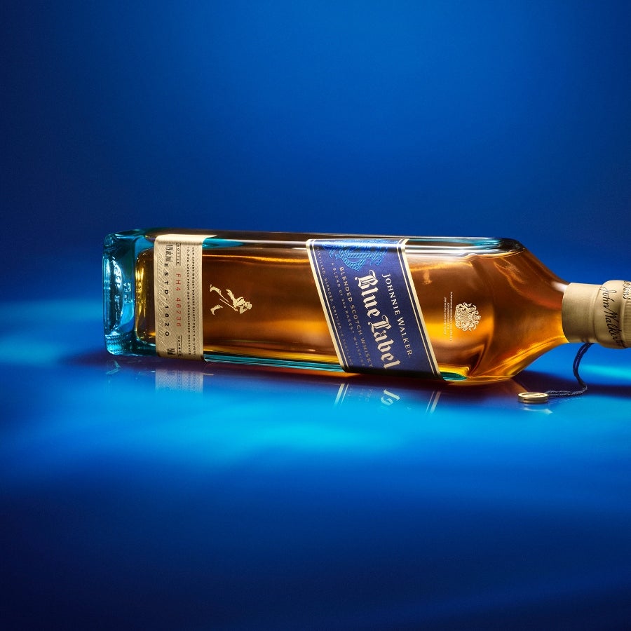 Así es la edición especial de Johnnie Walker Blue Label inspirada en el ...